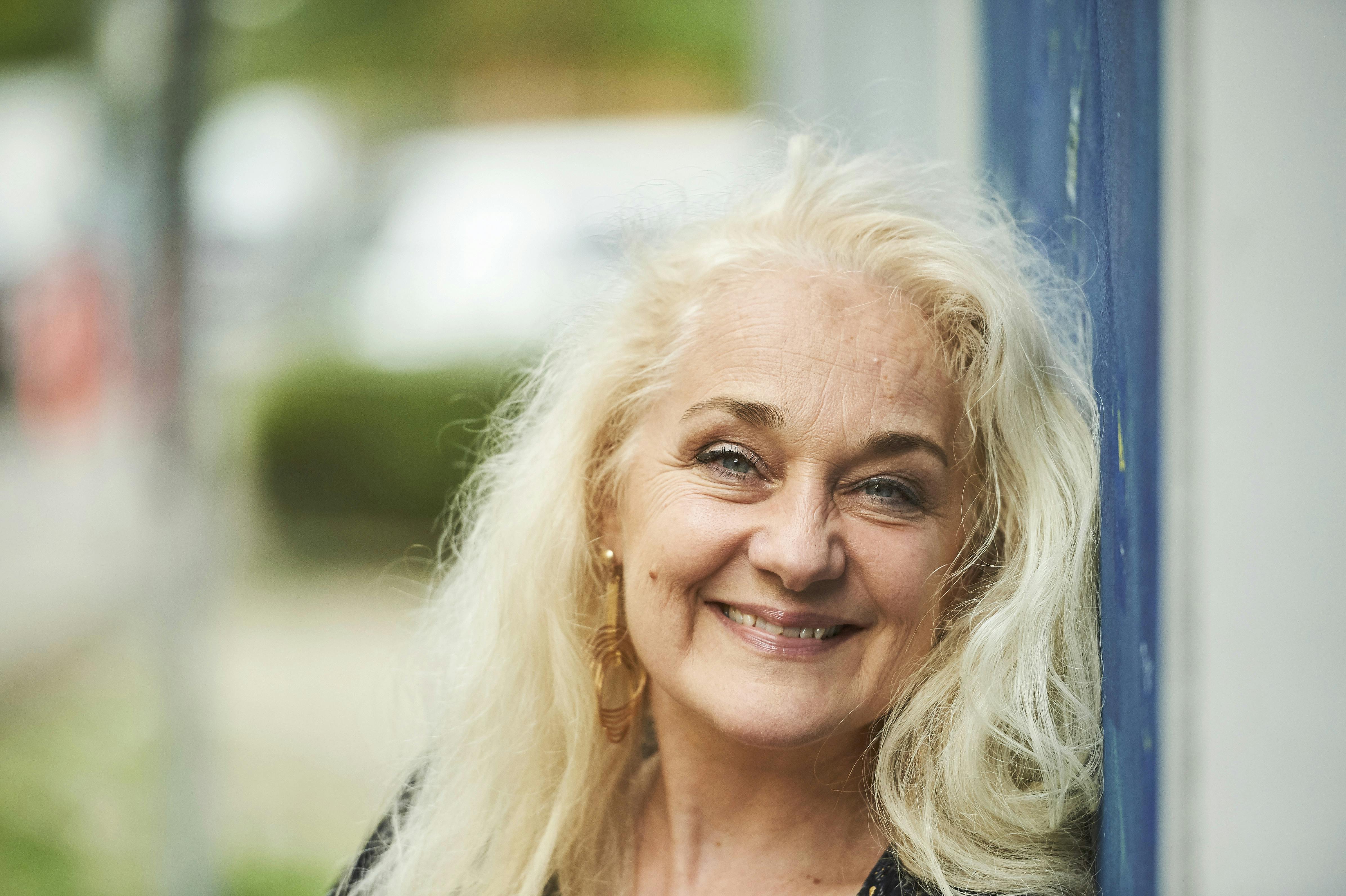 Cæcilie Norby: Det er vigtigt med noget selvironi