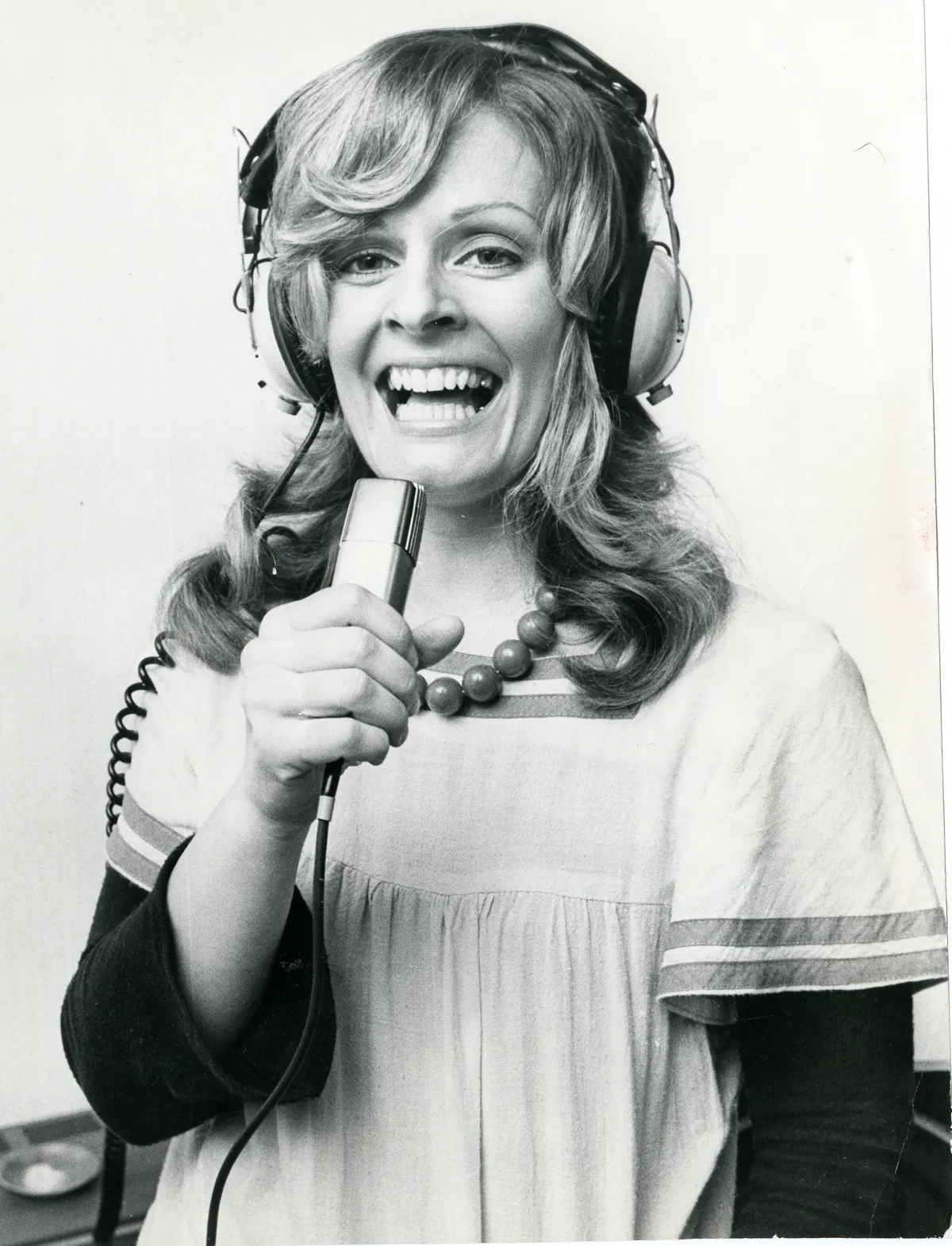 Et galleri fuld af smilende nostalgi med Birgit Lystager | Familie Journal